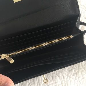 Bags | Black And Gold Wallet Nwot | Poshmark